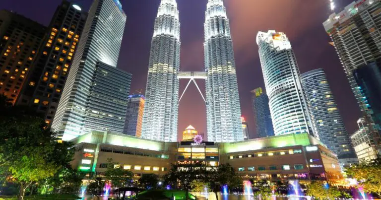 Makanan Terbaik di Suria KLCC: 30 Restoran Terbaik di KLCC!