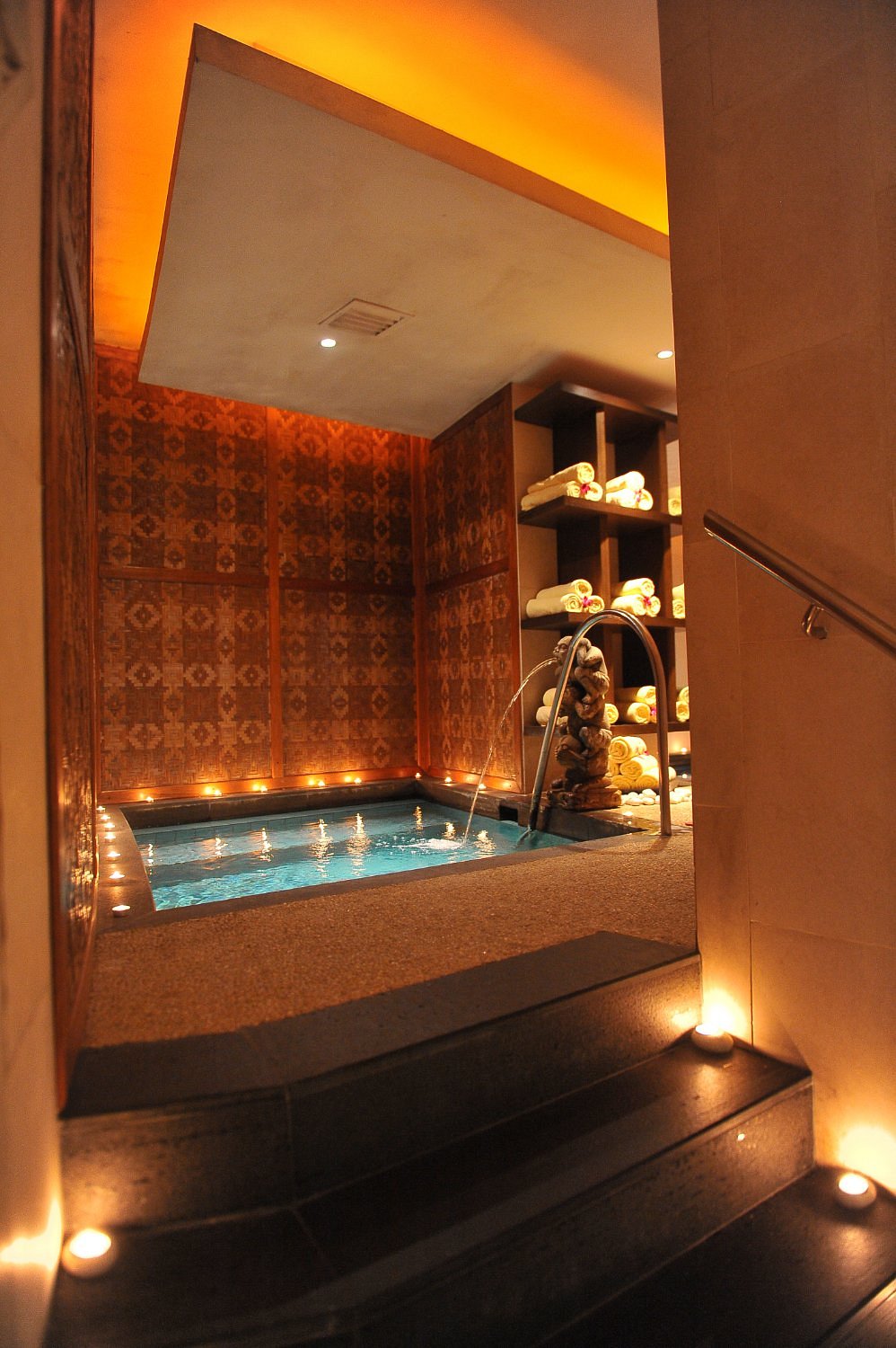 10 Spa & Pusat Kesihatan untuk Urutan Terbaik di KL [2024]