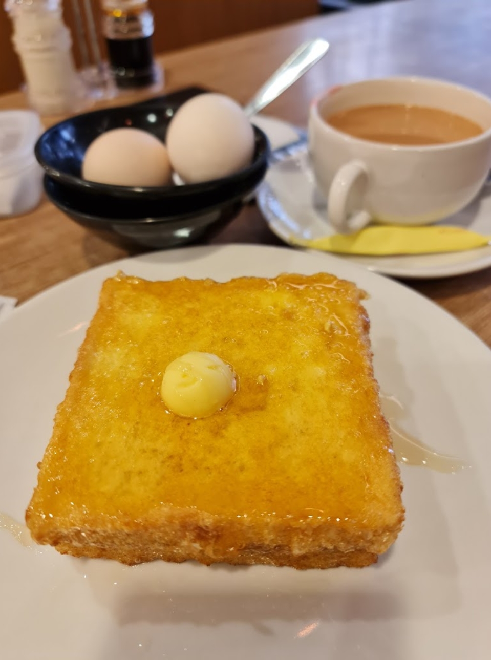 Best Food in Mid Valley & Gardens Mall: Top 33 Restaurants!