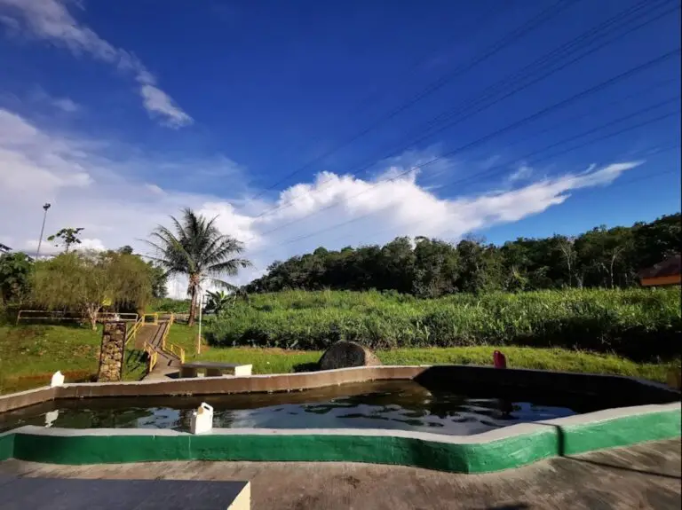 18 Best Hot Springs in Malaysia: Malaysian Onsen & Resorts!