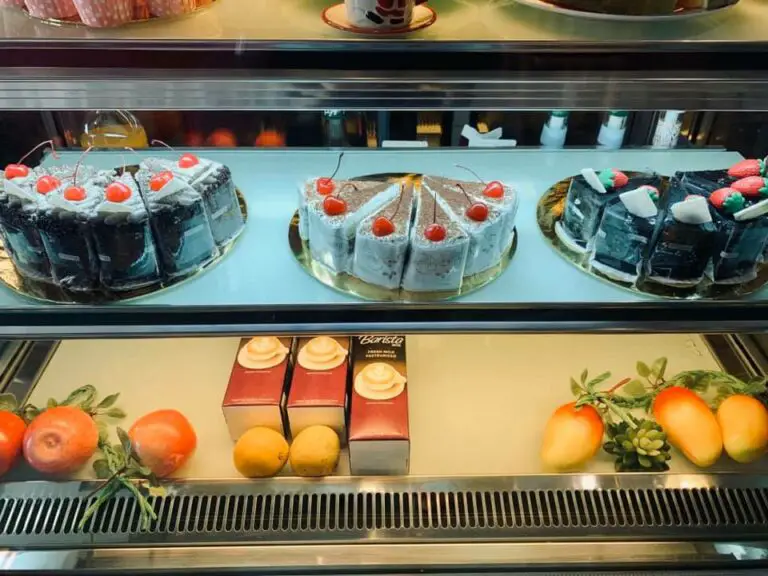 10 Best Cafes In Alor Setar [Tested 2024]: Instagrammable!