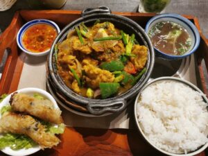 Best Food in Mid Valley & Gardens Mall: Top 33 Restaurants!
