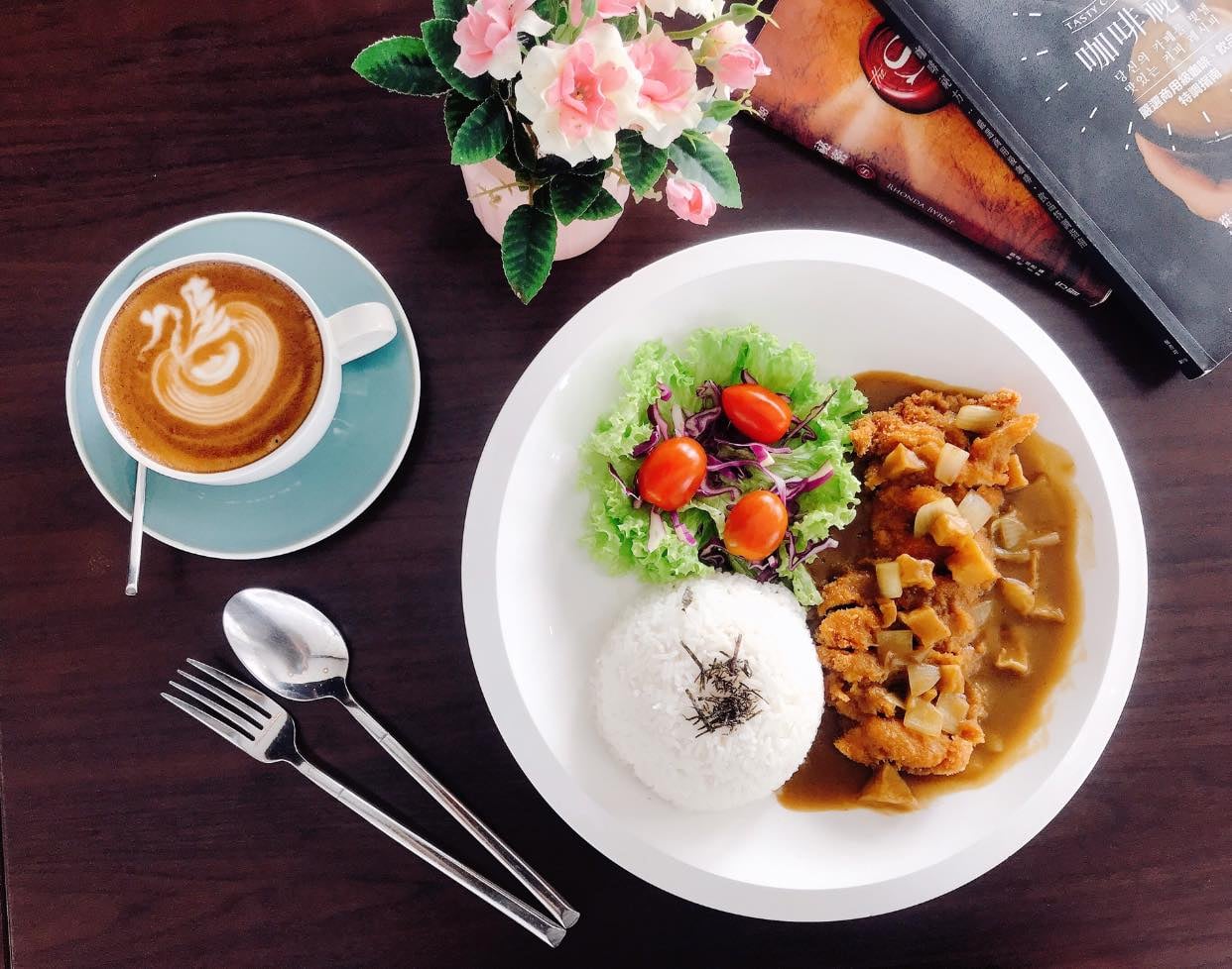 Top 7 Best Cafes In Kampar: Instagrammable, Halal!