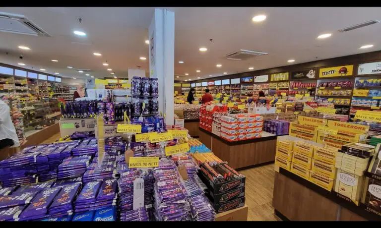 15 Famous Chocolate Shops In Langkawi - Best Chocolate Ever!